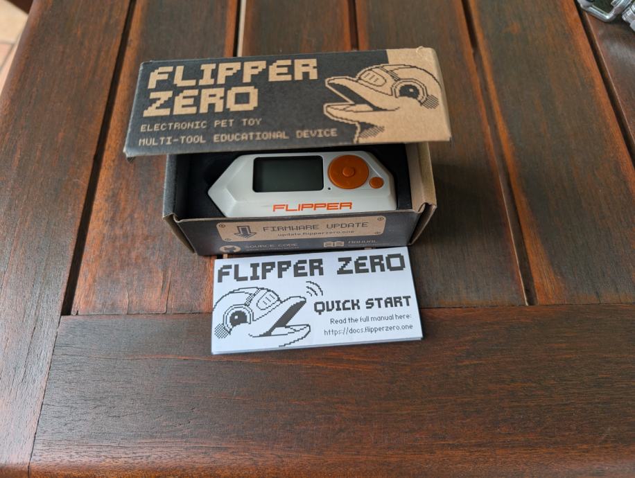 Flipper Zero Momentum Firmware