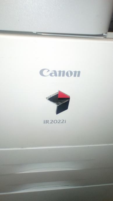 FOTOKOPIRNI STROJ CANON IR 2022i
