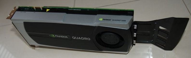 Prodam graafično kartico NVIDIA QUADRO 5000 2.5 GB