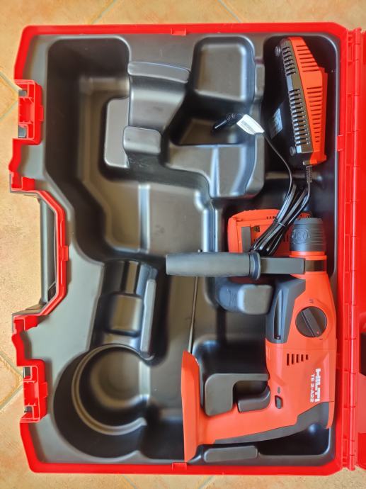 Hilti komplet BATERIJSKO VRTALNO KLADIVO TE 2-A22