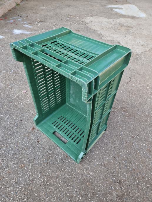 Plasticna Gajba