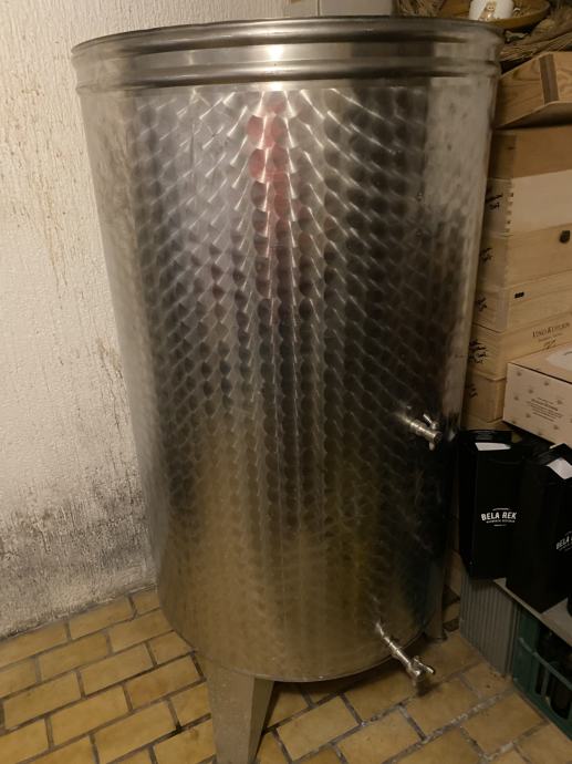 SOD ZA VINO INOX 600 l