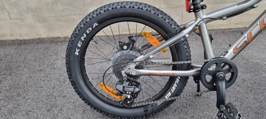 Kolo Scott Roxter 20