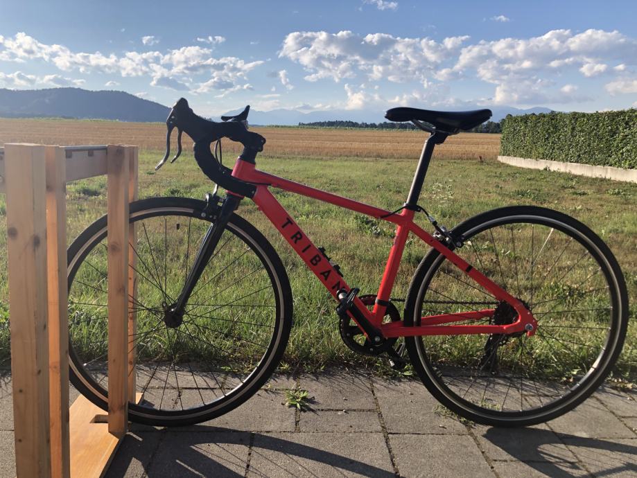 Otroško cestno kolo / otroška specialka Triban RC 100 26,5 col