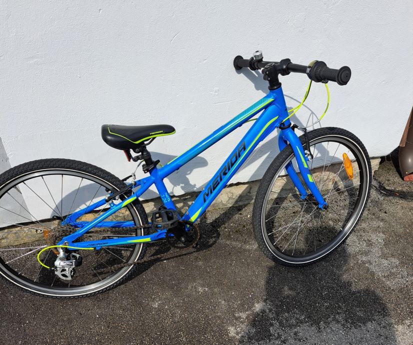 otroško kolo 24 col, Merida, alu okvir, prestave, tačka, zvonec