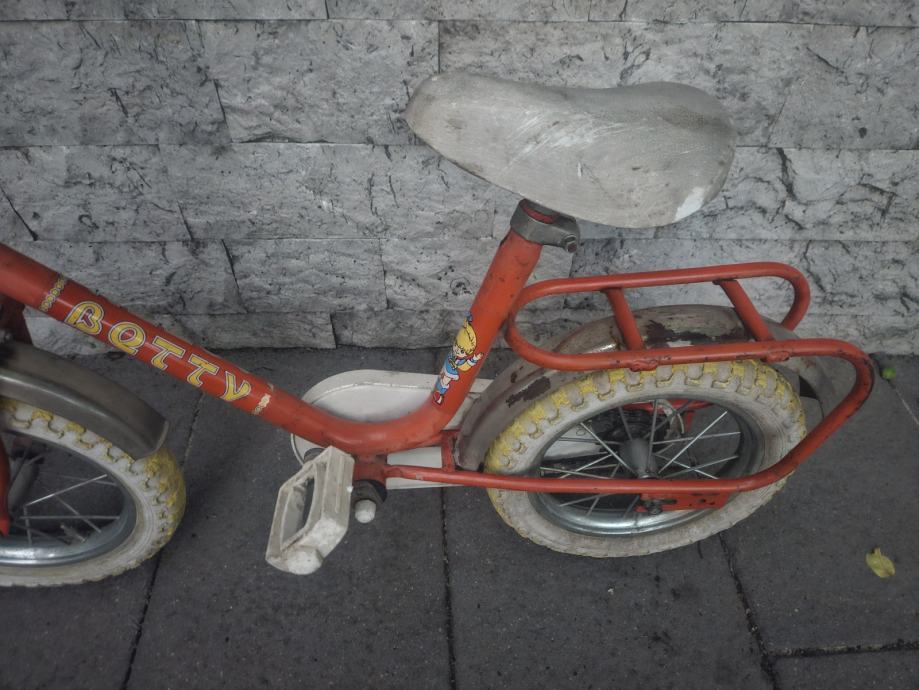 Otroško kolo Betty 12 col