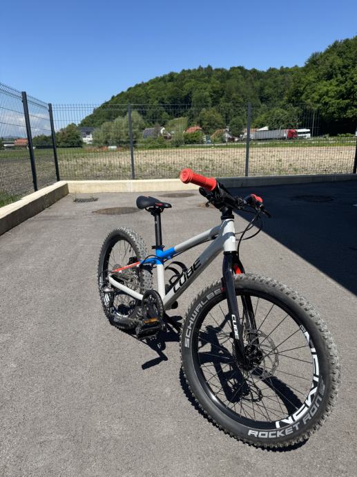 Otroško kolo Cube Reaction 200 Pro Teamline