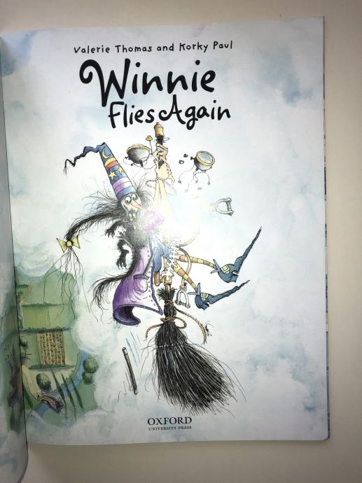 Angleška knjiga WINNIE FLIES AGAIN - Valerie Thomas