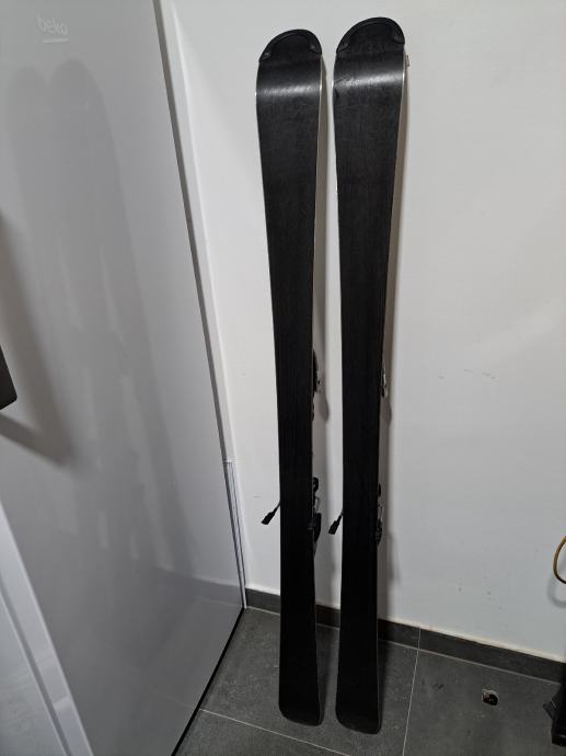 Dekliške smuči TechnoPro Safine 144cm s smučarskimi čevlji