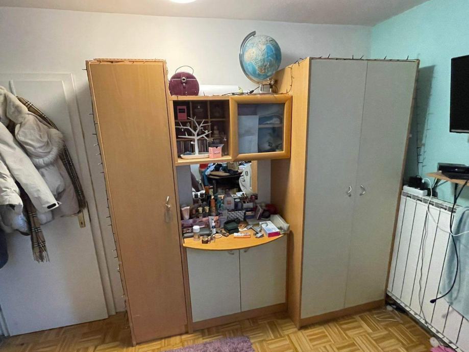 Mladinska soba Alples - omare