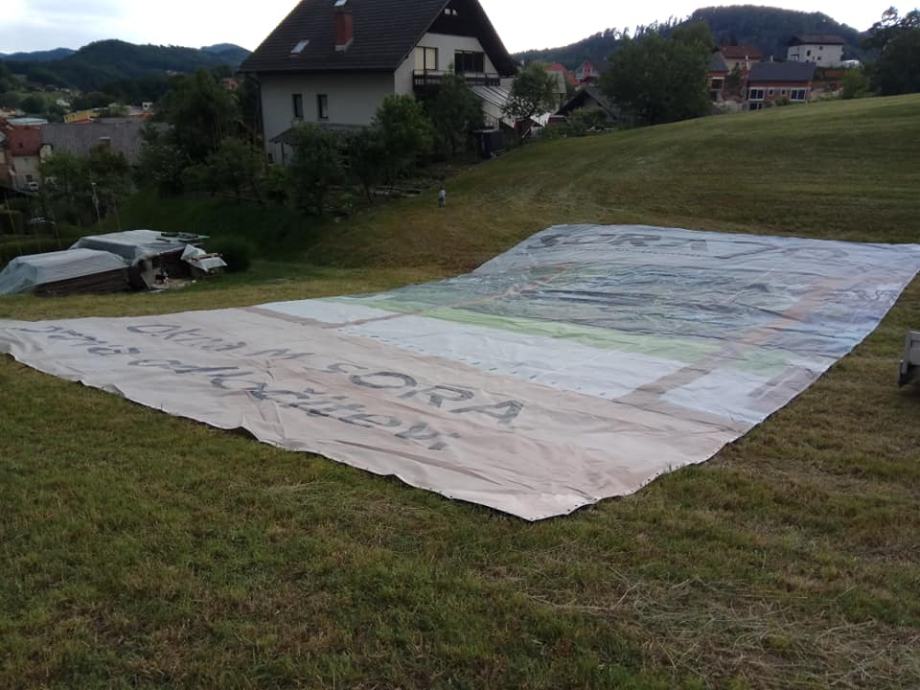 Ponjava za padalski štart - perforirana