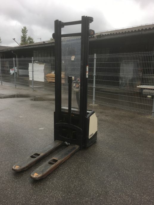 Crown WF3000