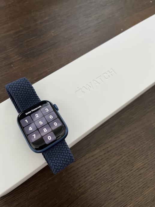 Apple Watch 7 45mm aluminium blue