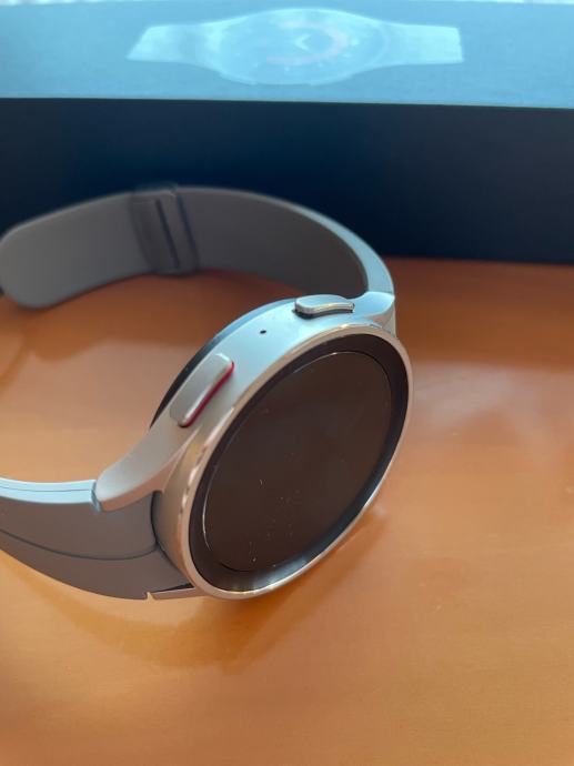 Galaxy Watch 5 Pro - nerabljena