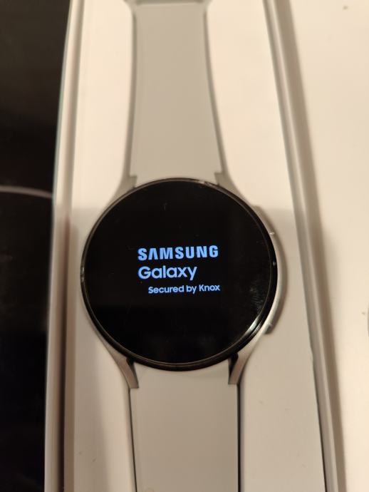 Samsung Galaxy Watch 4 44 mm