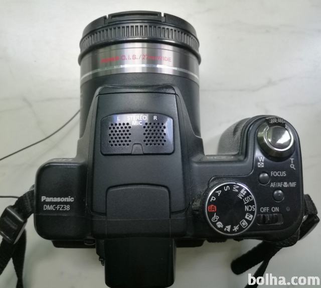 Panasonic Lumix DMC FZ38 digitalni fotoaparat