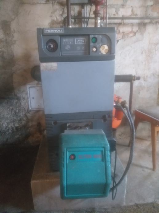FERROLI GN1 peč za kurilno olje ali plin z gorilnikom
