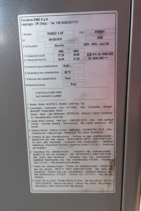 Peč na olje SIME RONDO 4 OF, brezhibno delujoča