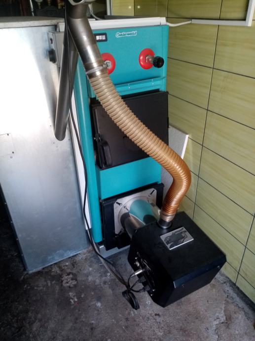 PEČ CENTROMETAL ZA PELETE ali TRDA GORIVA