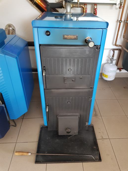 Peč na drva Buderus Logano G211