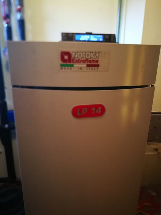 Peč na pelete NORDICA EXTRAFLAME LP 14