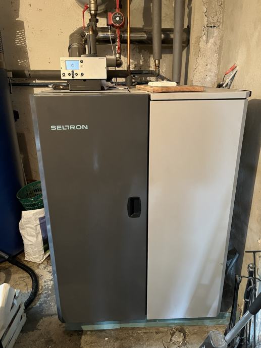 SELTRON PKO 25B PEČ NA PELETE