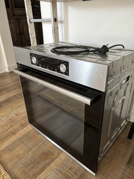 Gorenje pečica s pirolizo