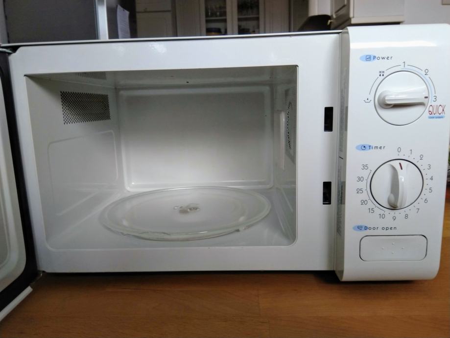 Mikrovalovna pečica (mikrovalovka) Daewoo Quick Cookmate 800W