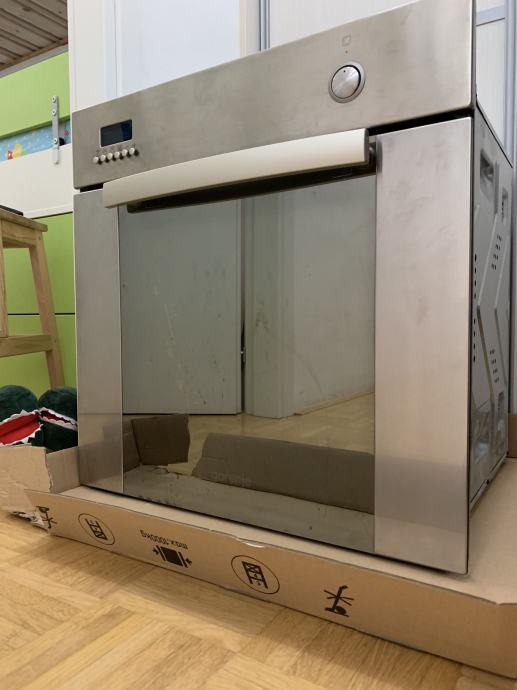 Pečica GORENJE B 7580 E