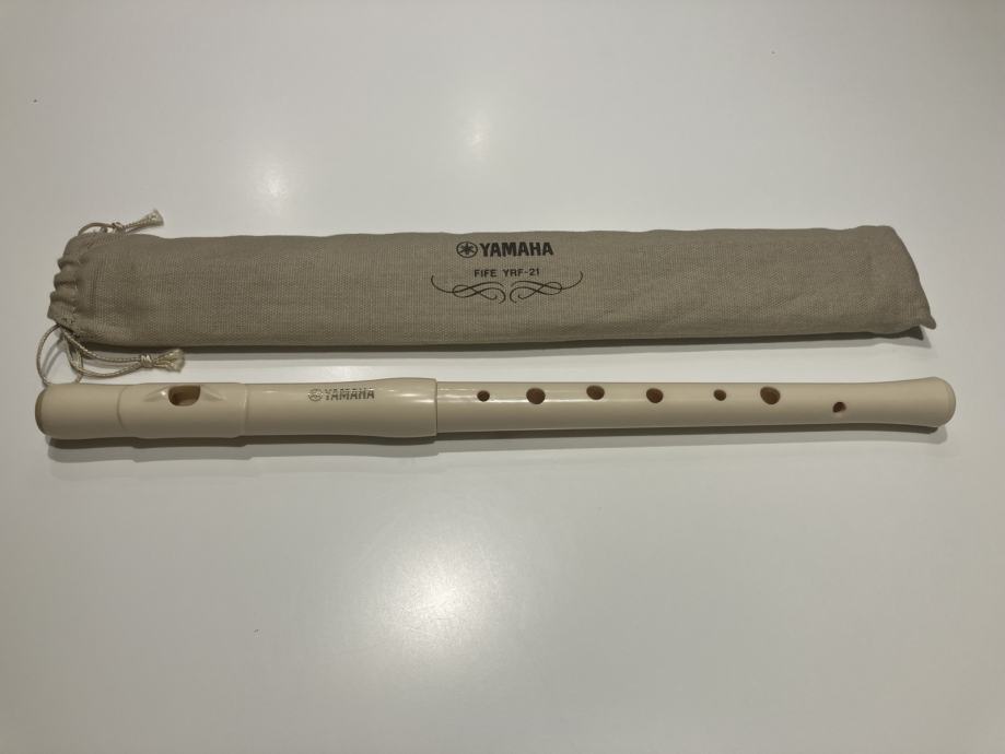PLASTIČNA PREČNA FLAVTA FIFE YAMAHA