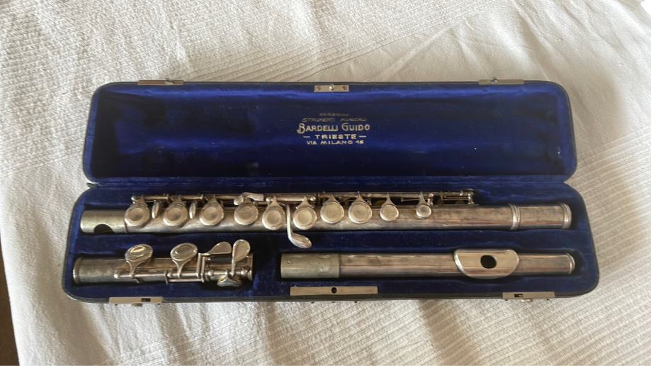 Prečna flavta iz 60. let