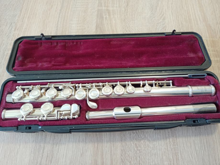 Prečna flavta YAMAHA 211S