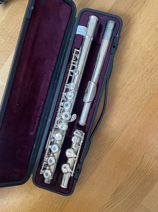 Prečna flavta Yamaha, rabljena