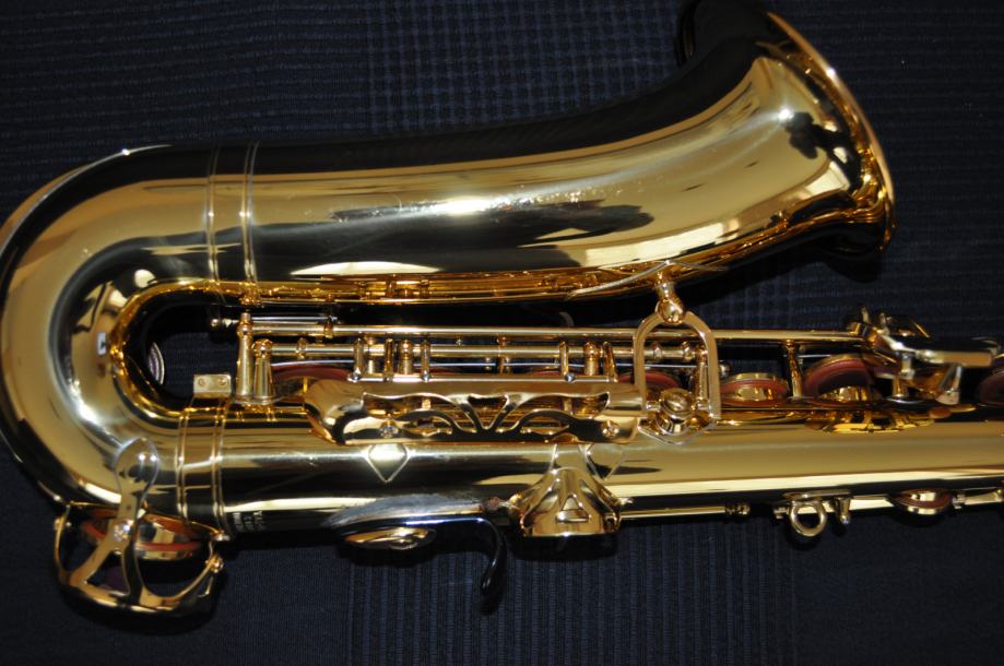 Saksofon alt, Yamaha Plutus prodam