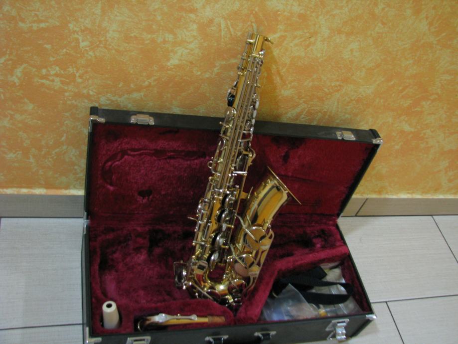 SAKSOFON ALT YAMAHA YES - 25