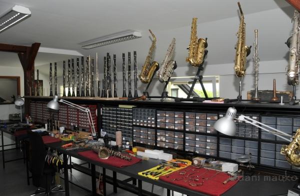 Servis popravilo klarineta in saksofona