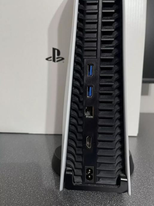 PlayStation 5 Disc Edition