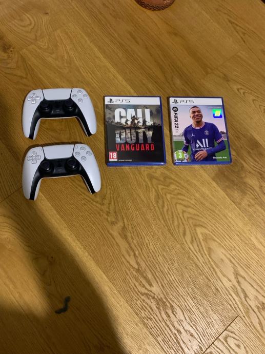 PlayStation 5 disk edition+2 dualsense+FIFA 22+COD vanguard