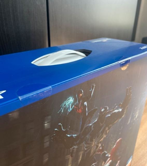 Sony PlayStation 5 Spider-Man 2 Limited Edition Novo