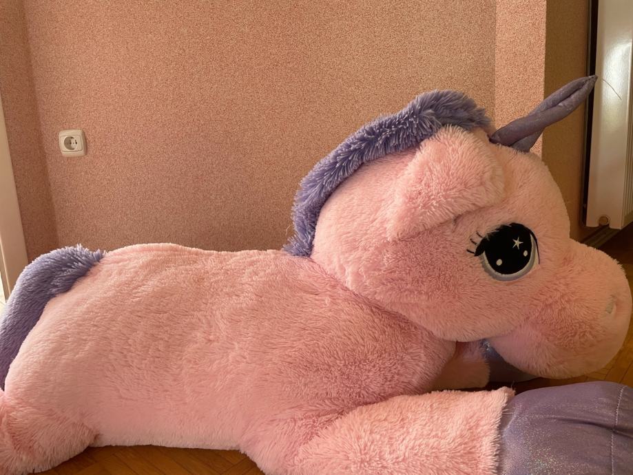 Veliki plišasti samorog