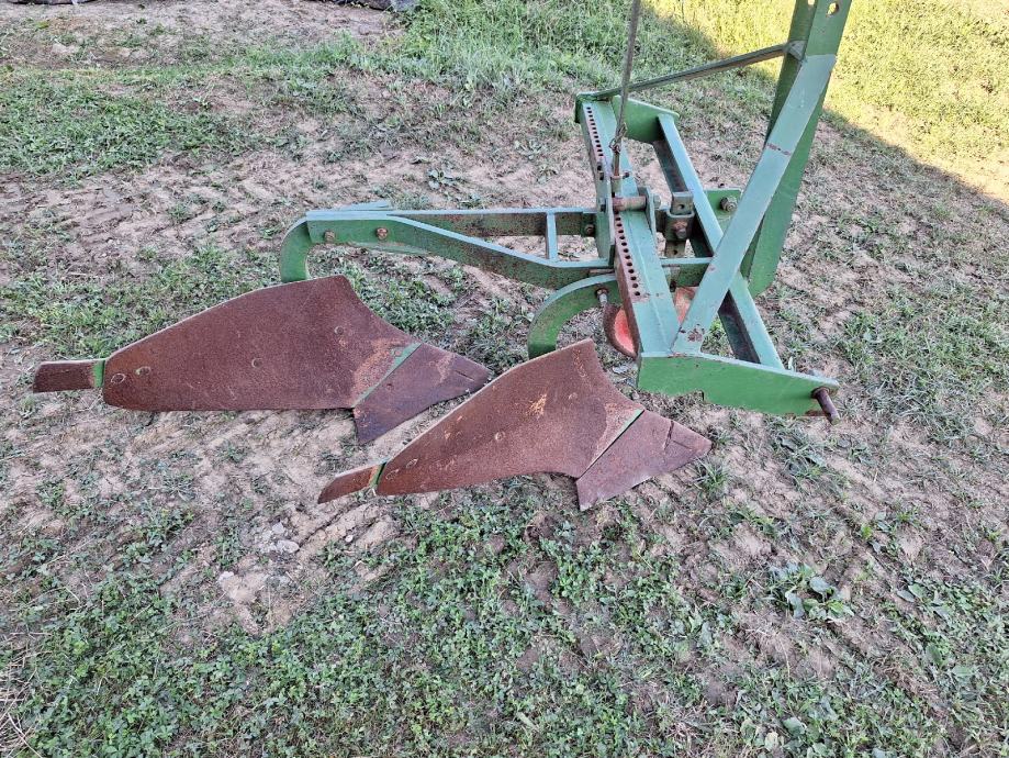 Plug Eberhardt 12 col