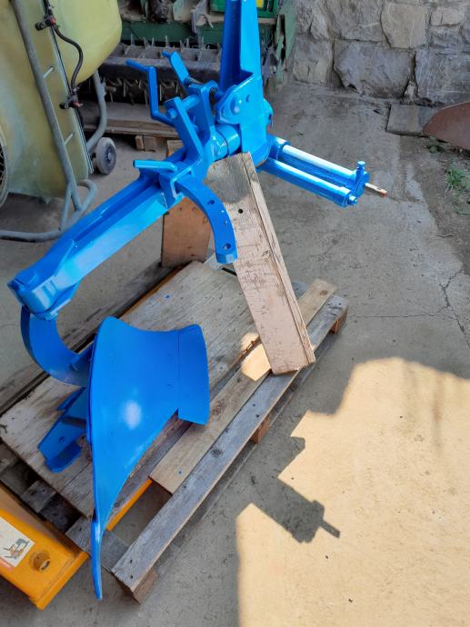 Plug Grattoni Giusto 12 col
