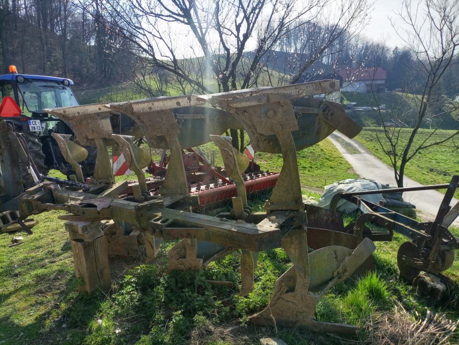 prodam plug RABEWERK3brazni ,vrtavkasto brano3m, odjemalec slažeTRIOLI