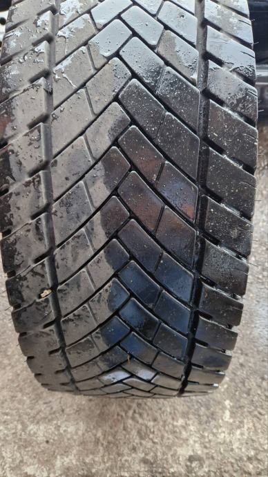 315/45/22.5 - Goodyear KMAX D pogon