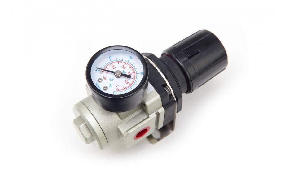 Regulator tlaka z manometrom 1/4