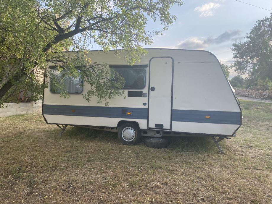 Adria 450 letnik 1989