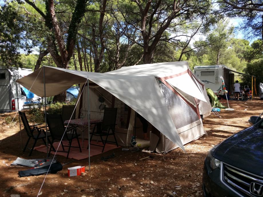 CAMP-LET Savanne / šotorska prikolica