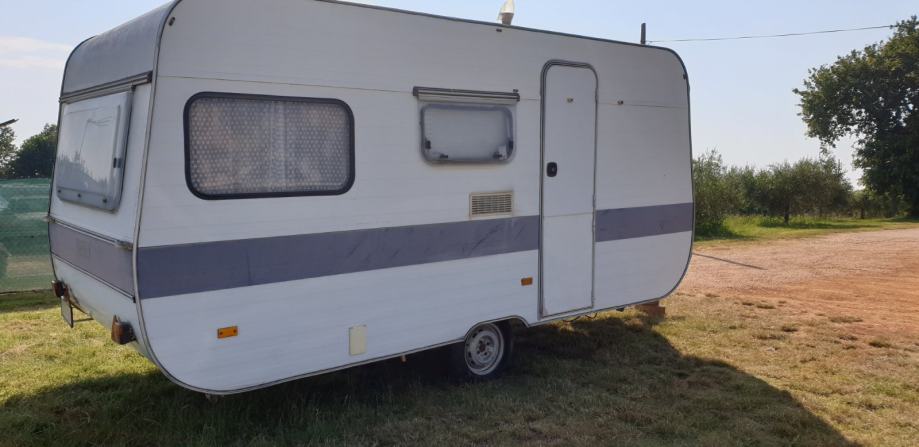 Kamp prikolica Adria 450