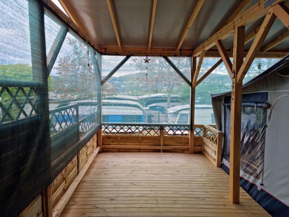 POČITNIŠKA PRIKOLICA - KAMP LUCIJA