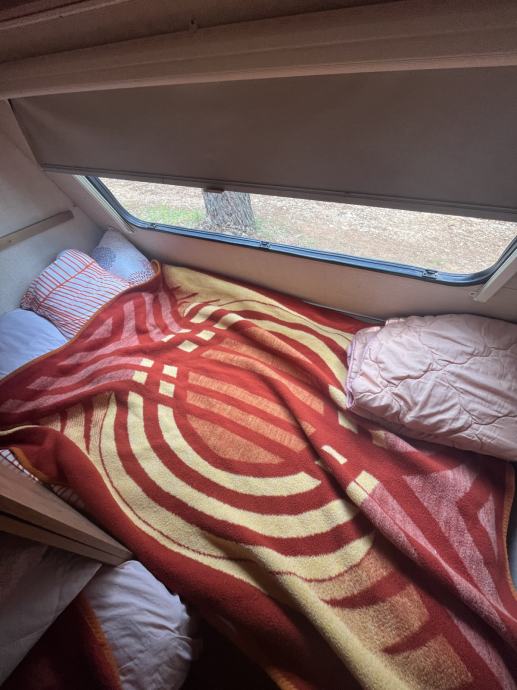 Prikolica ADRIA OPTIMA 420 + baldahin + nadstrešek